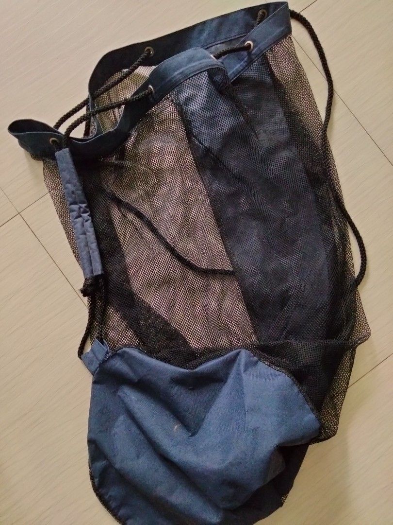 Umbro football carrier, Sports Equipment, Other Sports Equipment and ...