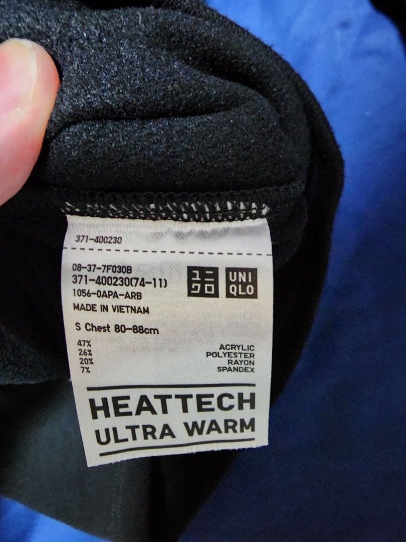 Uniqlo Heattech inner wear, Men's Fashion, Activewear on Carousell