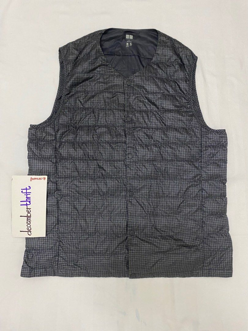 Uniqlo Puffer Light Vest, Men's Fashion, Tops & Sets, Vests on Carousell