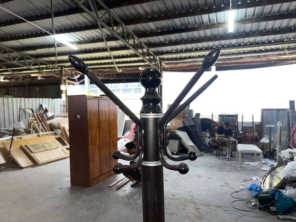 (F20046691) Wooden Cloth Rack With Hooks And Marble Base / Rak Kain ...