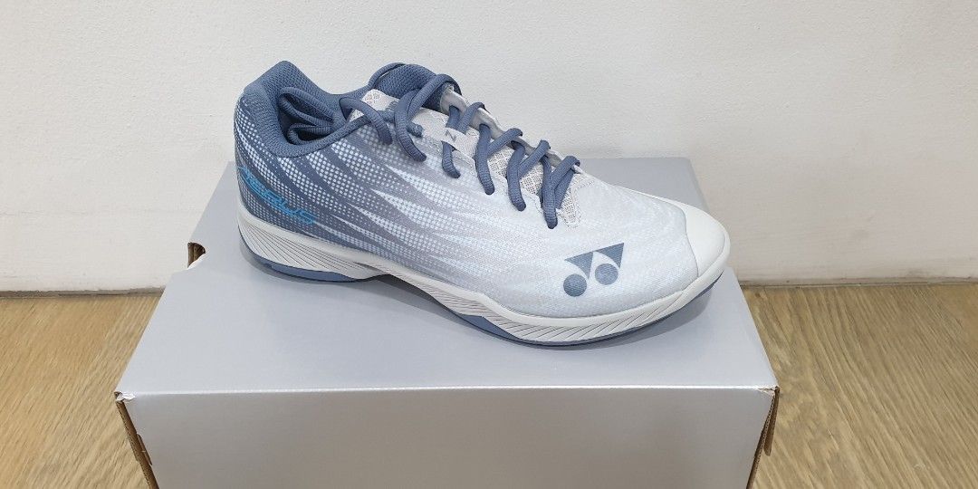 Yonex Aerus Z, Sports Equipment, Sports & Games, Racket & Ball Sports ...