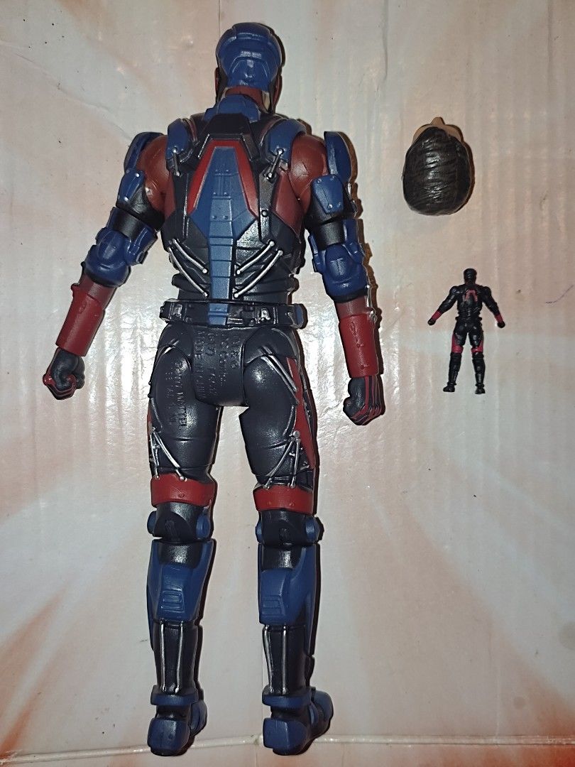 37 DCUC Matter DC Multiverse Universe marvel Collectibles Comics ...