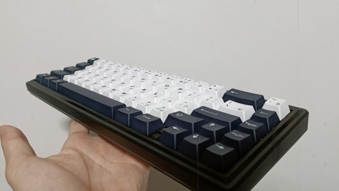 65% gasket mount custom keyboard GAS67, Computers & Tech, Parts ...