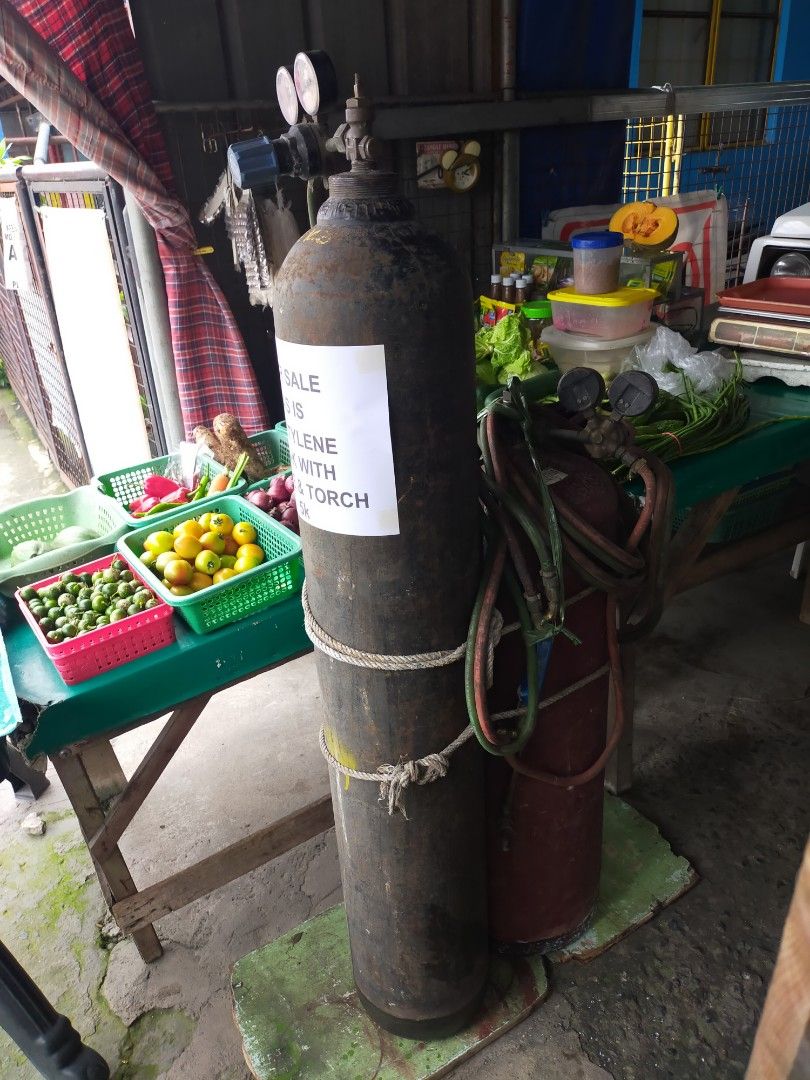 Acetylene and Oxygen tank, Commercial & Industrial, Industrial ...