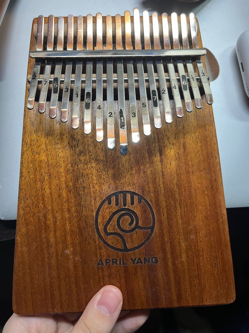 April Yang Kalimba 拇指琴/卡林巴琴, Hobbies & Toys, Music & Media, Musical Instruments on Carousell