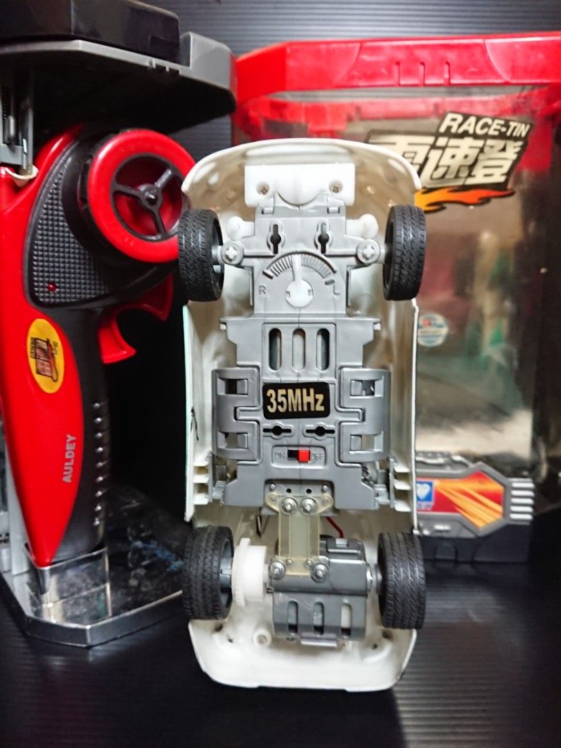 Auldey Race Tin RC Car Toyota Altezza RS200, Hobbies & Toys, Toys ...