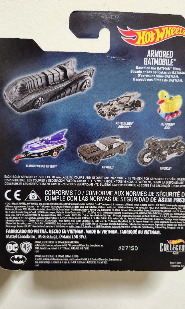 Hot Wheels Batman Returns Armored Batmobile Die Cast Vehicle - Mattel ...