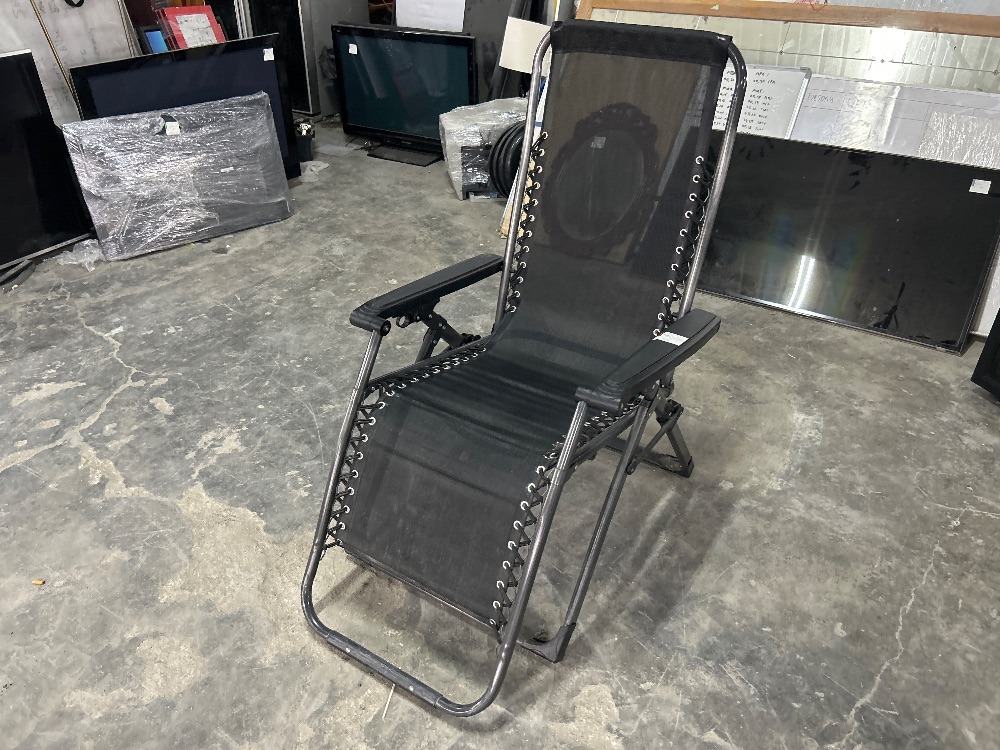 (F20046328) Black Fabric Recliner Lazy Chair / Kerusi Malas Fabrik Kain ...