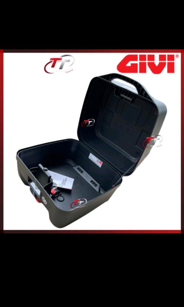 Brand new Givi BOX 33L (Givi B33NM Altas box) Can nego, Motorcycles ...