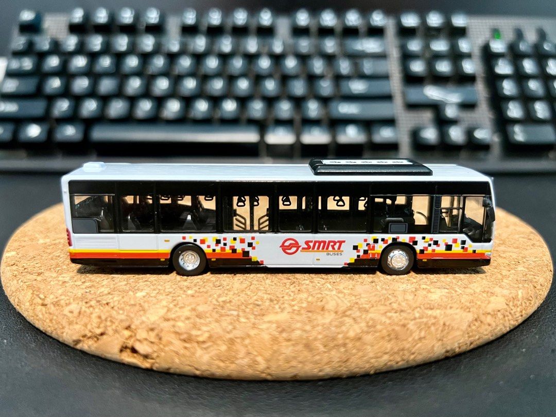 Decaled 1/110 SG Bus Mercedes-Benz Citaro SMRT Service No. 858, Hobbies ...