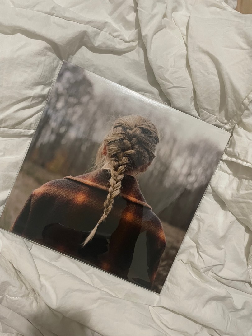 EVERMORE ALBUM DELUXE EDITION - VINYL, Hobbies & Toys, Music & Media ... EVERMORE ALBUM DELUXE EDITION - VINYL, Hobbies & Toys, Music & Media ...