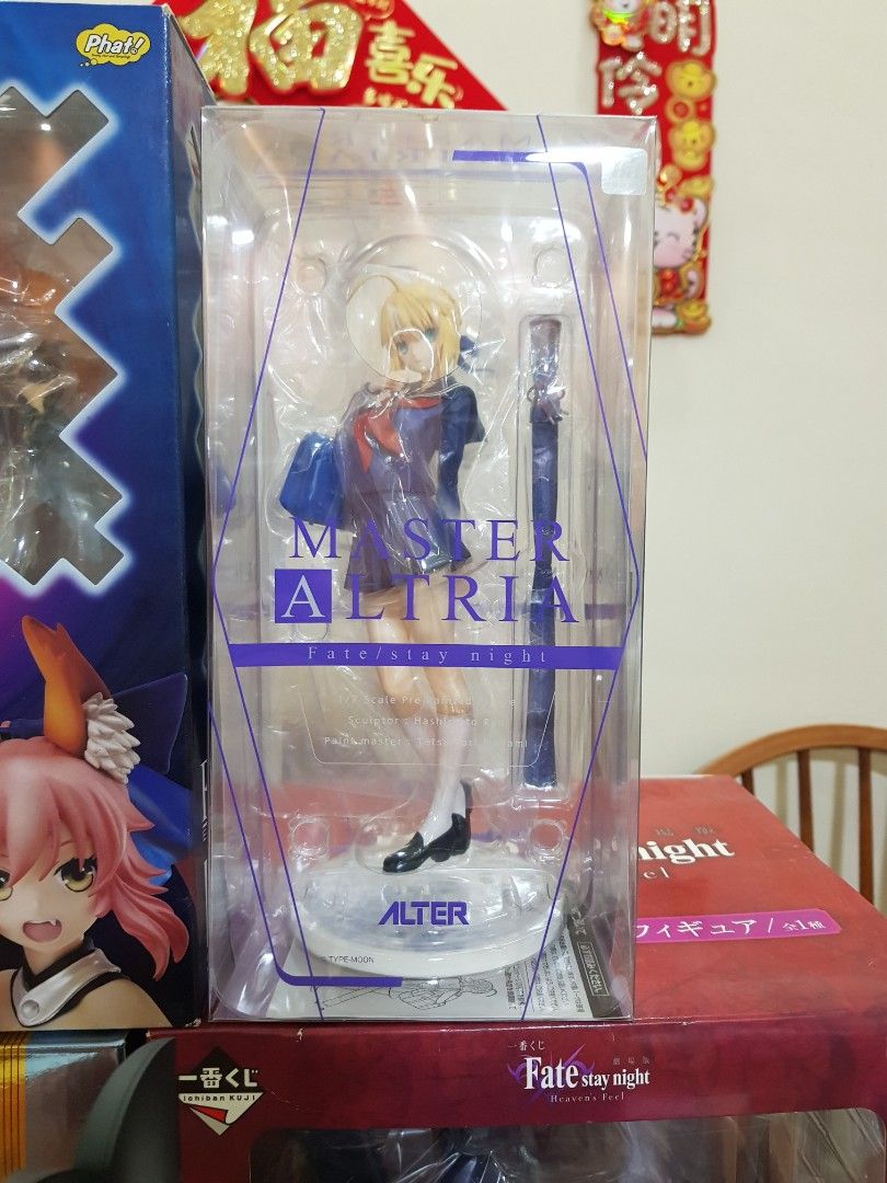 Fate Scale Figure - Saber Lily Distant Avalon (GSC), Altria Pendragon ...