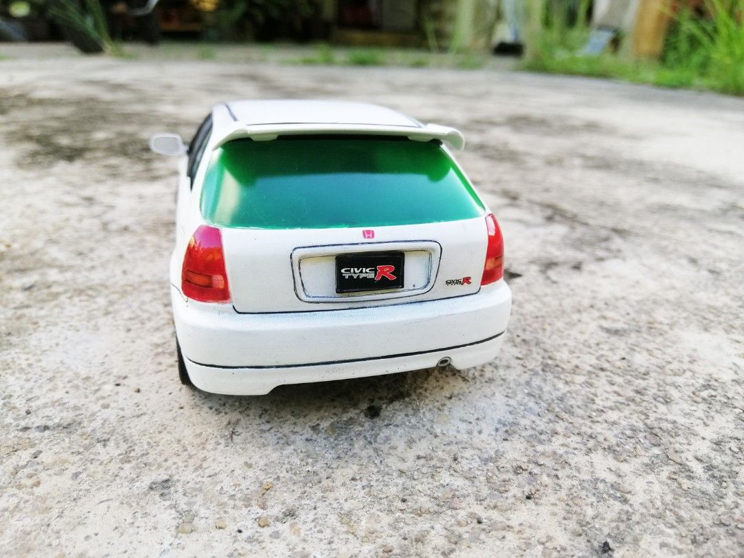 Fujimi 1/24 scale Honda Civic Type R (EK-9), Hobbies & Toys, Toys & Games on Carousell