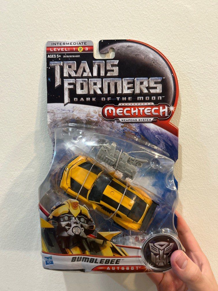 Hasbro Transformers DOTM Deluxe Class Bumblebee Transformers Rise of ...