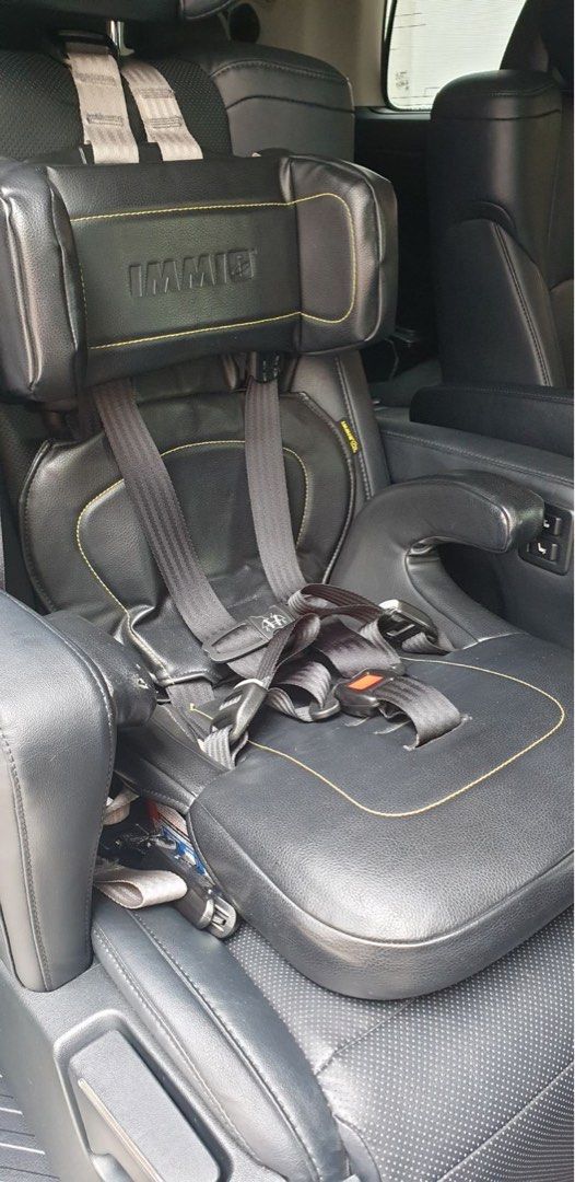 IMMI 5 point booster seat, Babies & Kids, Going Out, Car Seats on Carousell