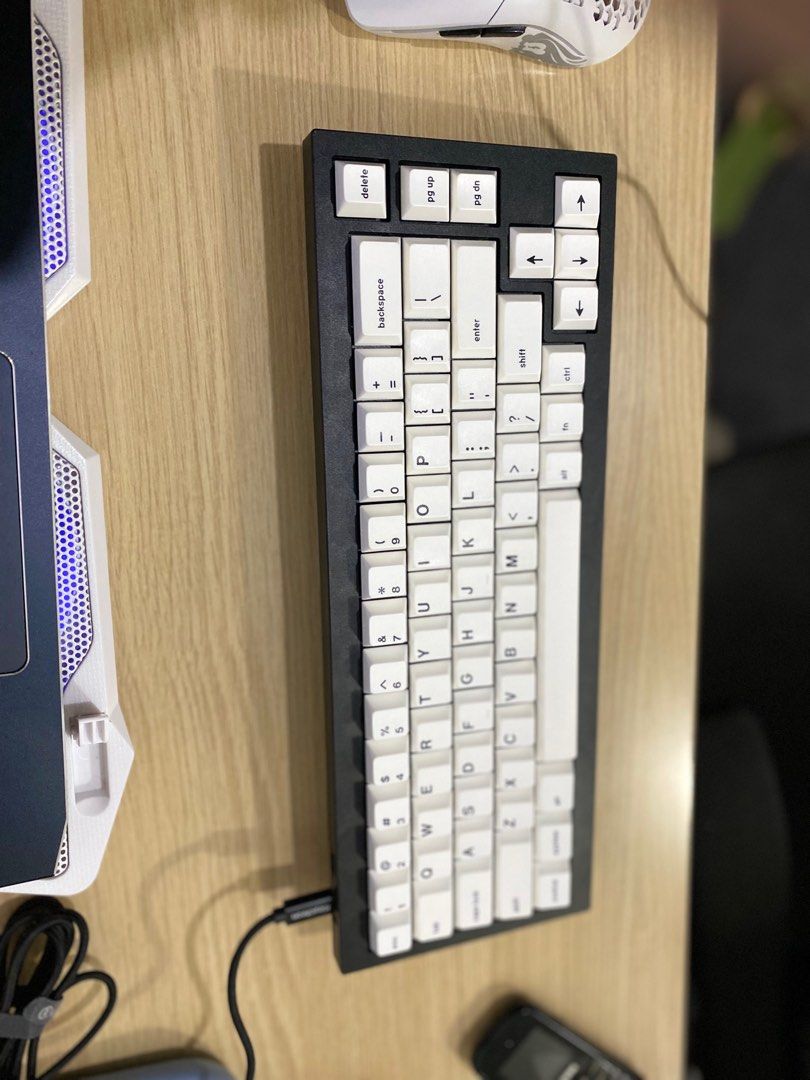 Keychron Q2 with GMK Hennessey keycaps Durock Pom switches, Computers ...