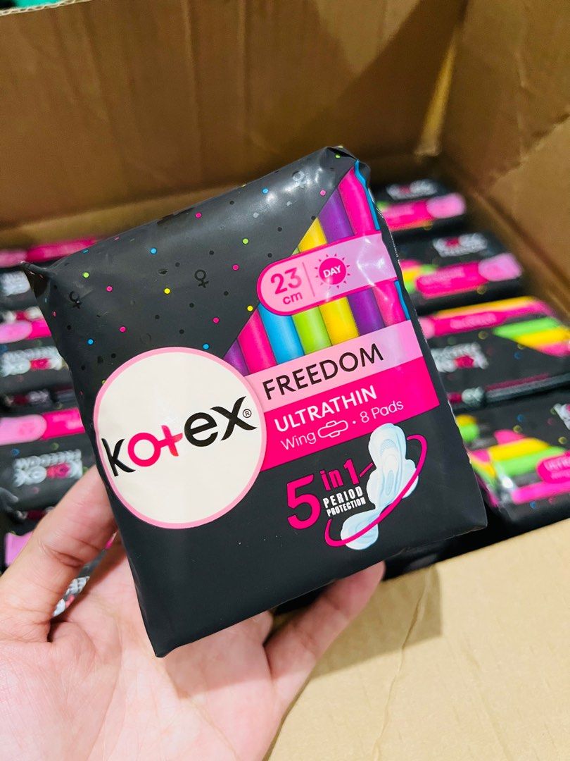 Kotex napkin, Beauty & Personal Care, Sanitary Hygiene on Carousell