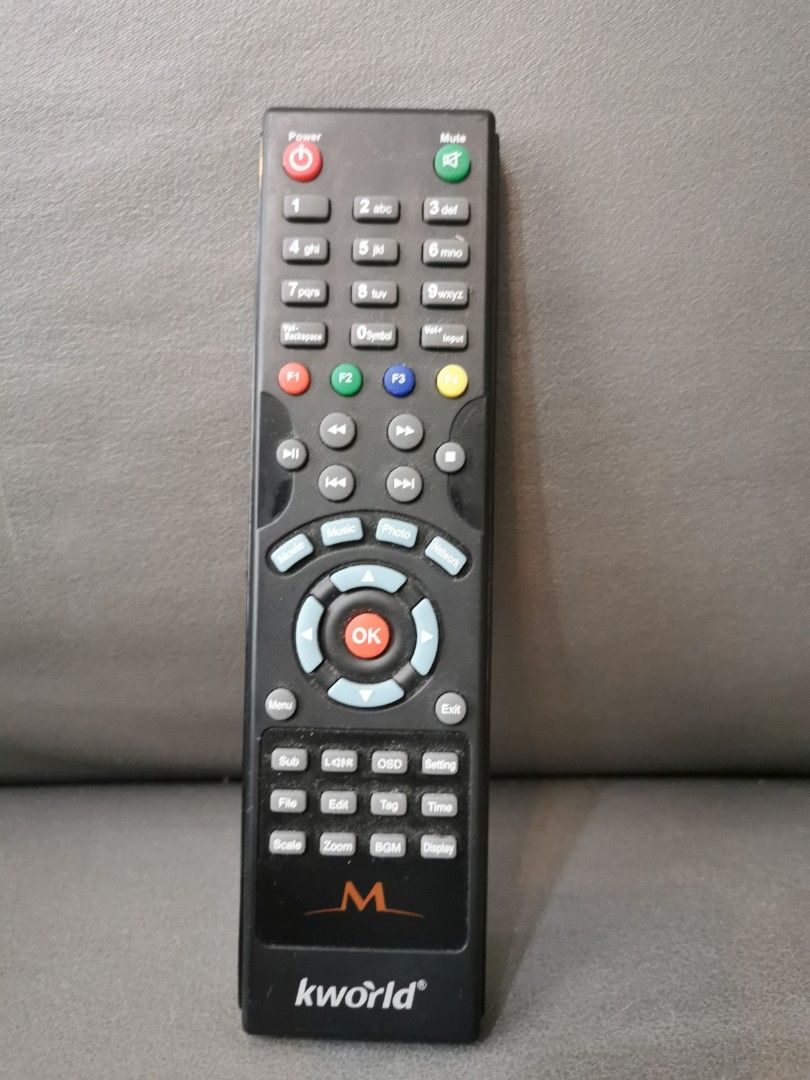 Kworld 遙控器 remote control, 家庭電器, 電視 & 其他娛樂, 電視組件及配件 - Carousell