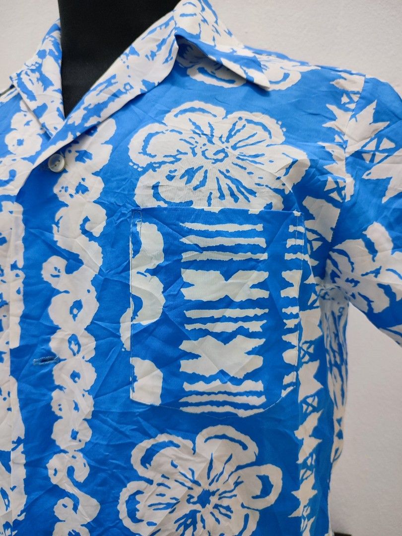 (L) VTG Kemeja Hawaiian Bunga Raya, Men's Fashion, Tops & Sets, Tshirts ...