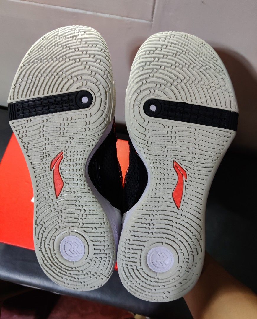 LiNing Speed 8 On Court, Men's Fashion, Footwear, Sneakers on Carousell