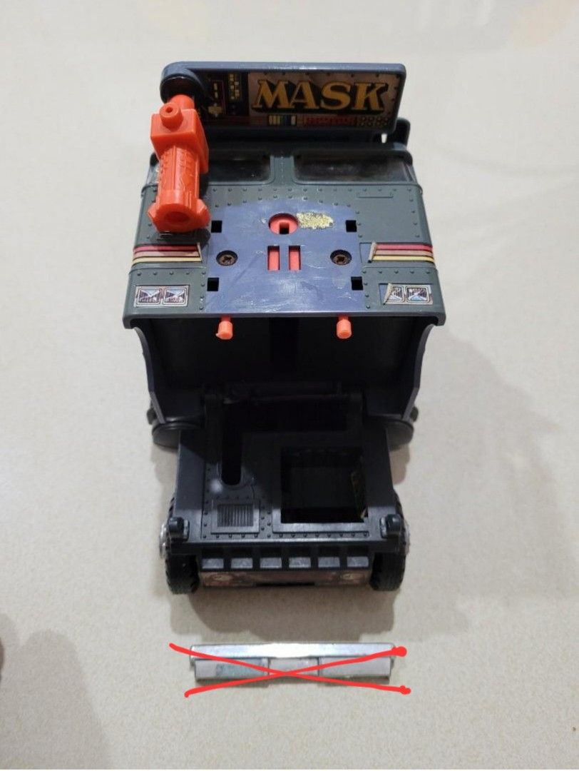 Mask Kenner Bulldog, Hobbies & Toys, Toys & Games on Carousell
