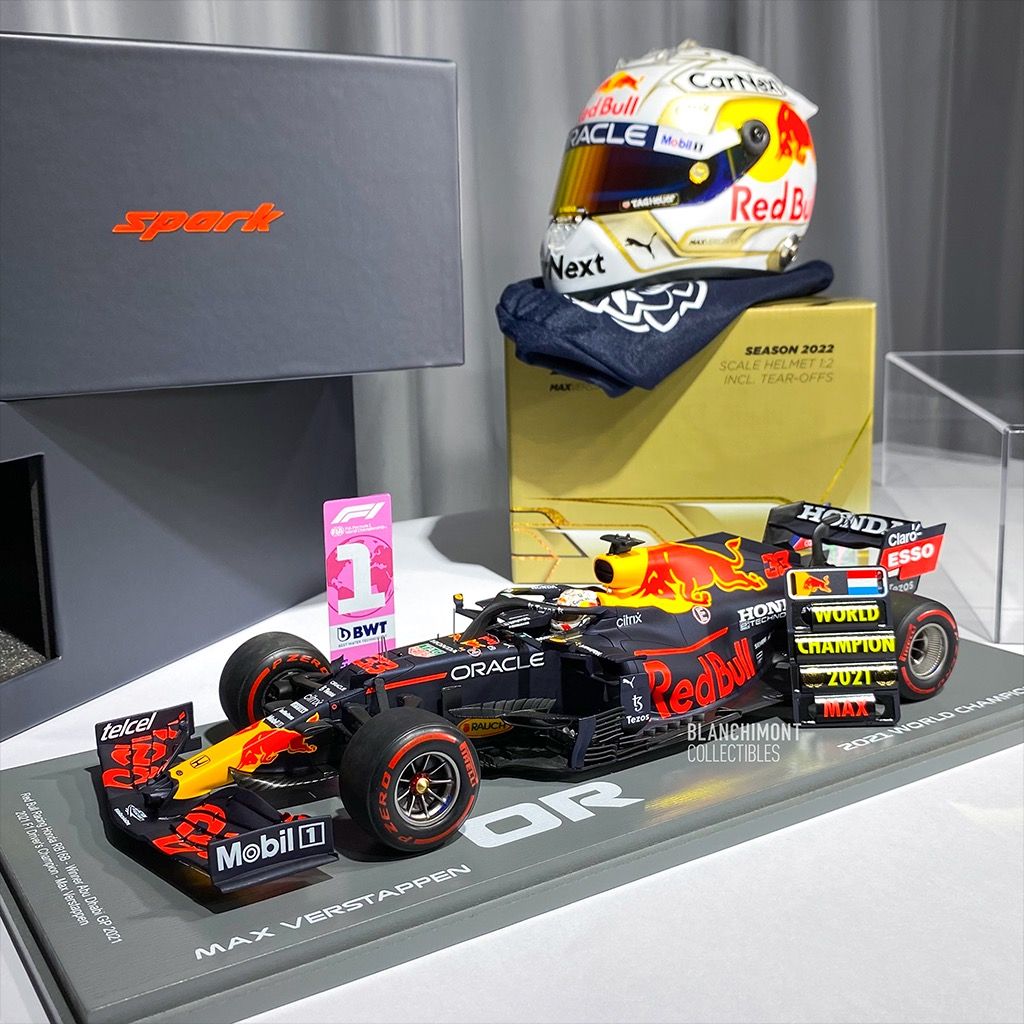 Max Verstappen RB16B 33 1 18 Scale Model Spark Abu Dhabi 2021 Winner