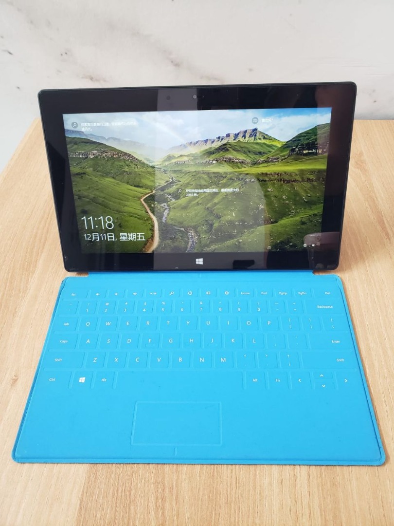 Microsoft Surface Pro - Windows 10 - Intel i5 processor - 11" inch Touch screen - Microsoft ...