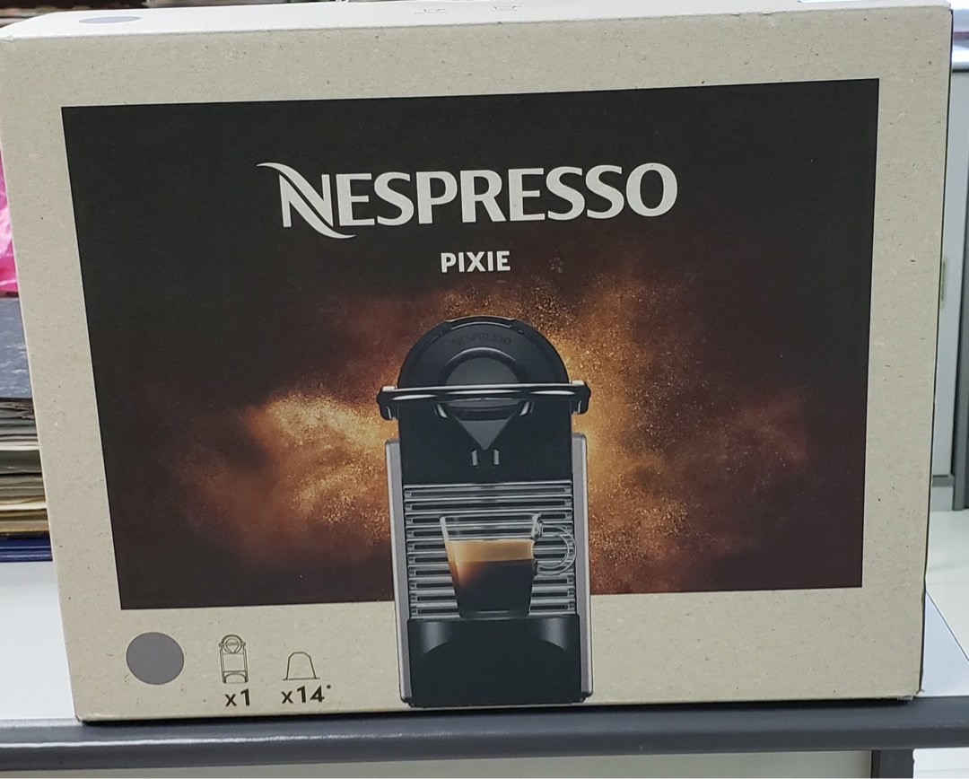 Nespresso PIXIE c61咖啡機 連膠囊 全新 黑色, 家庭電器, 廚房電器, 咖啡機及咖啡壺 - Carousell