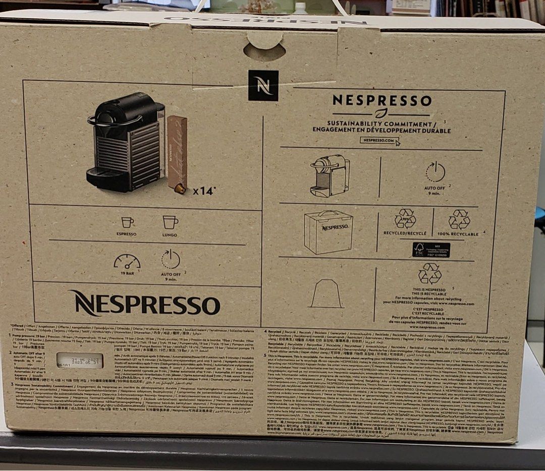 Nespresso PIXIE c61咖啡機 連膠囊 全新 黑色, 家庭電器, 廚房電器, 咖啡機及咖啡壺 - Carousell