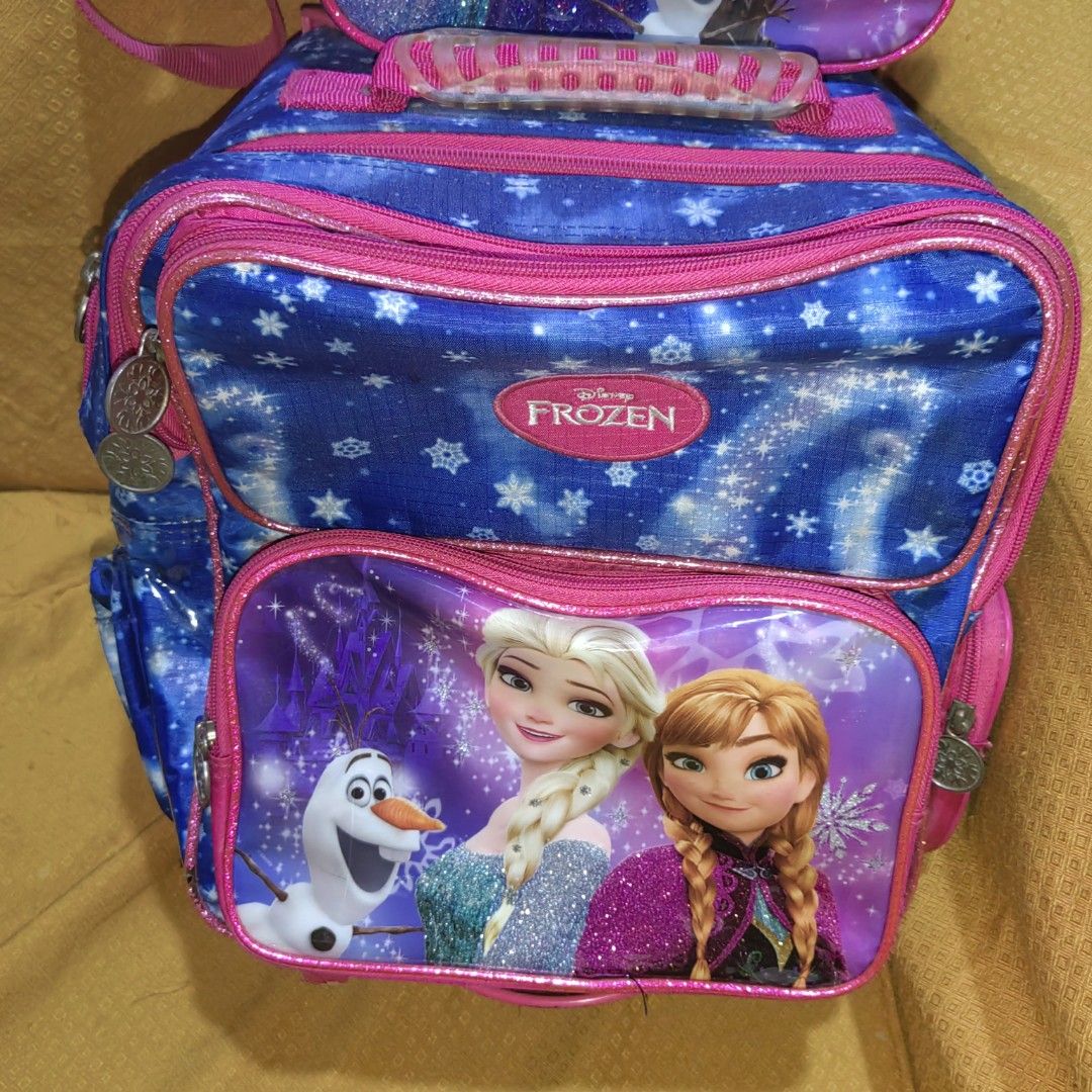 ORIGINAL FROZEN TROLLEY BAG FOR KIDS, Hobbies & Toys, Travel, Travel ...