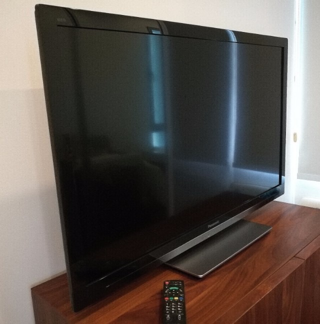 Panasonic 42 Inch TV, TV & Home Appliances, TV & Entertainment, TV on ...