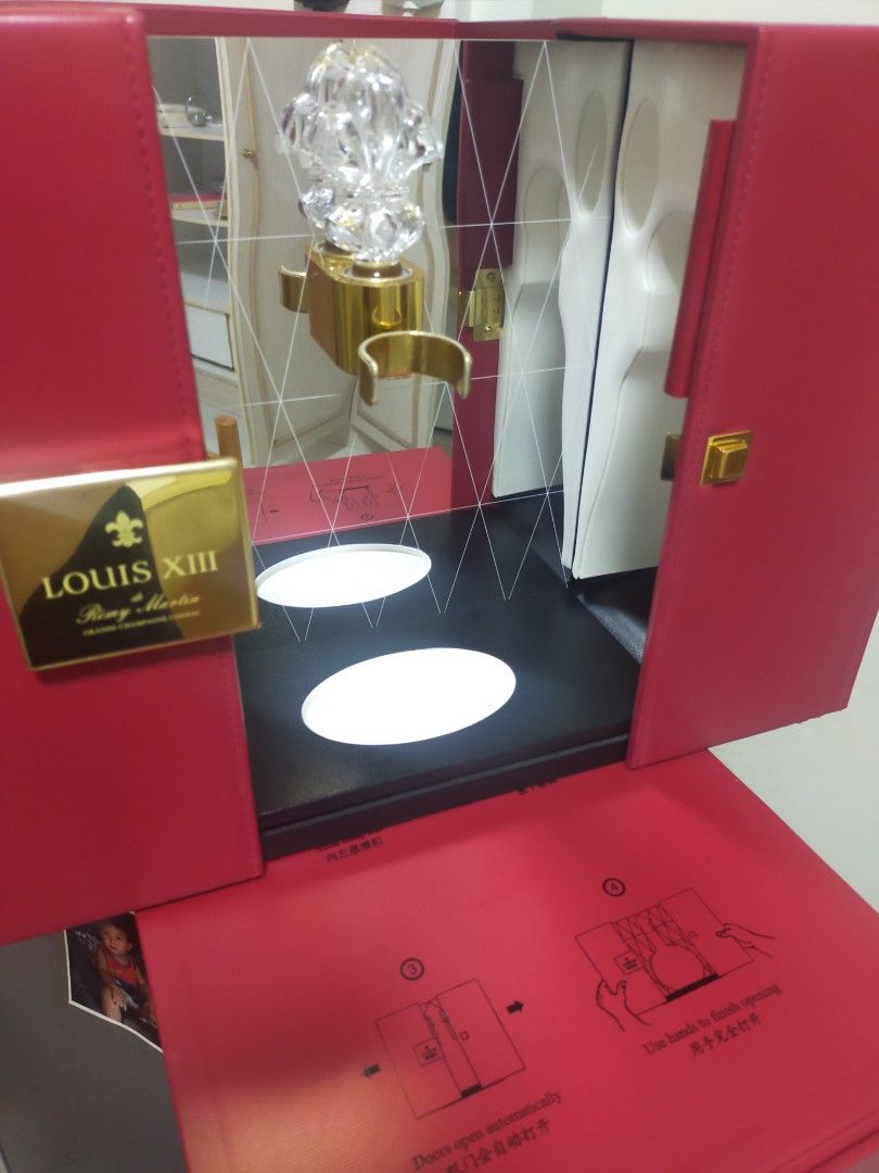Remy Martin Louis XIII empty box, Hobbies & Toys, Memorabilia ...