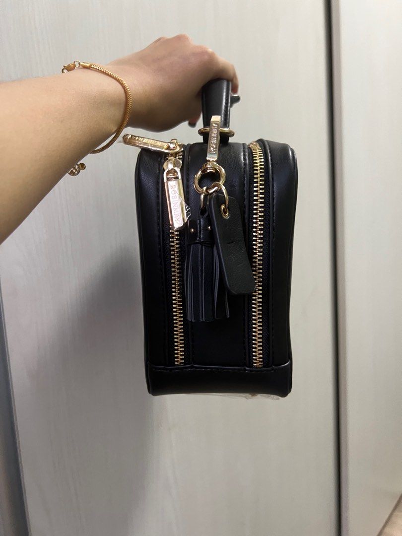 Robin may bag, Women's Fashion, Bags & Wallets, Cross-body Bags on ...