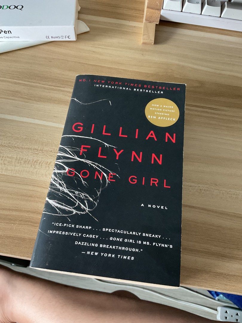 RUSH SALE Gone Girl book, Hobbies & Toys, Books & Magazines, Fiction ...