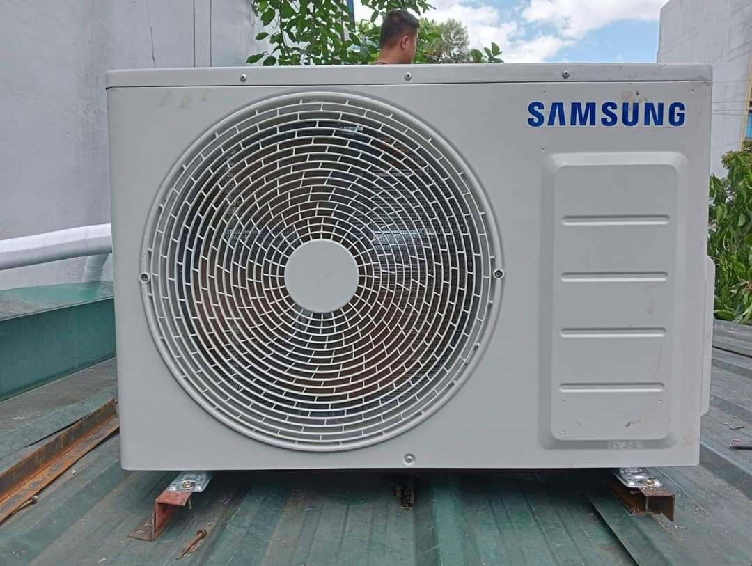 Samsung Split Type Aircon Brand New Free Installation Tv And Home