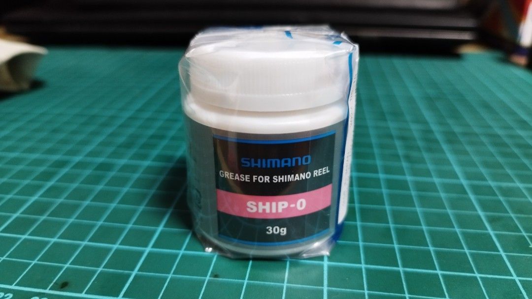 Shimano fishing grease, Everything Else on Carousell