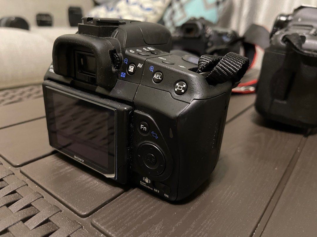 Sony alpha 350, Photography, Cameras on Carousell