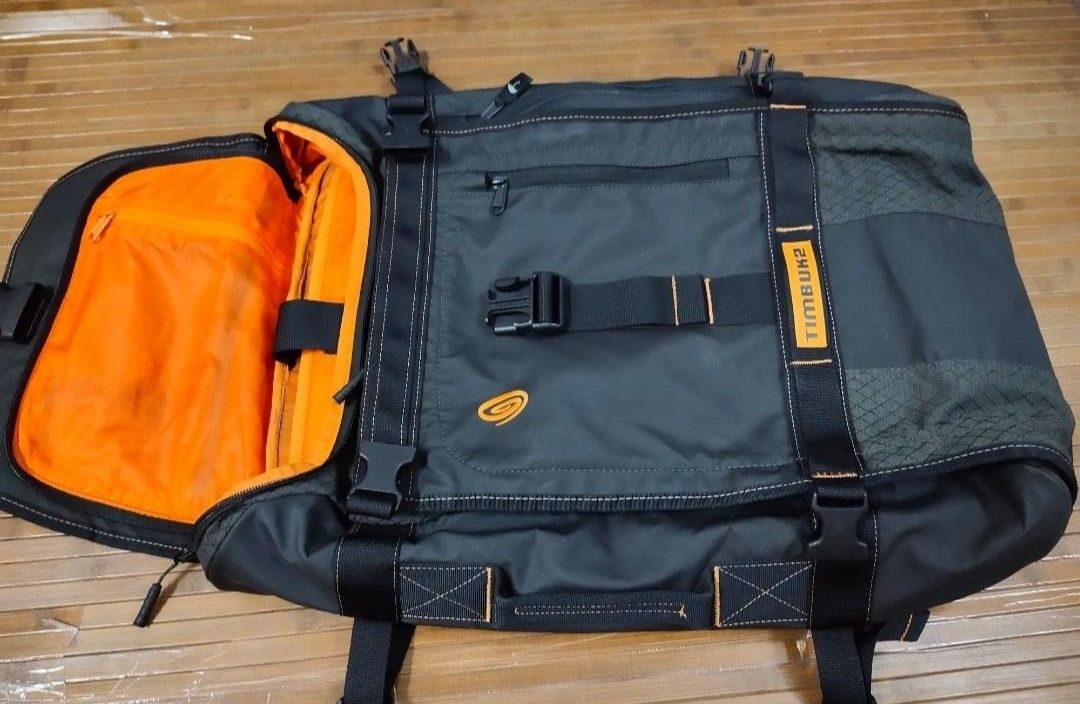 Timbuk2 Aviator Backpacks M Size, Men's Fashion, Bags, Backpacks on ...