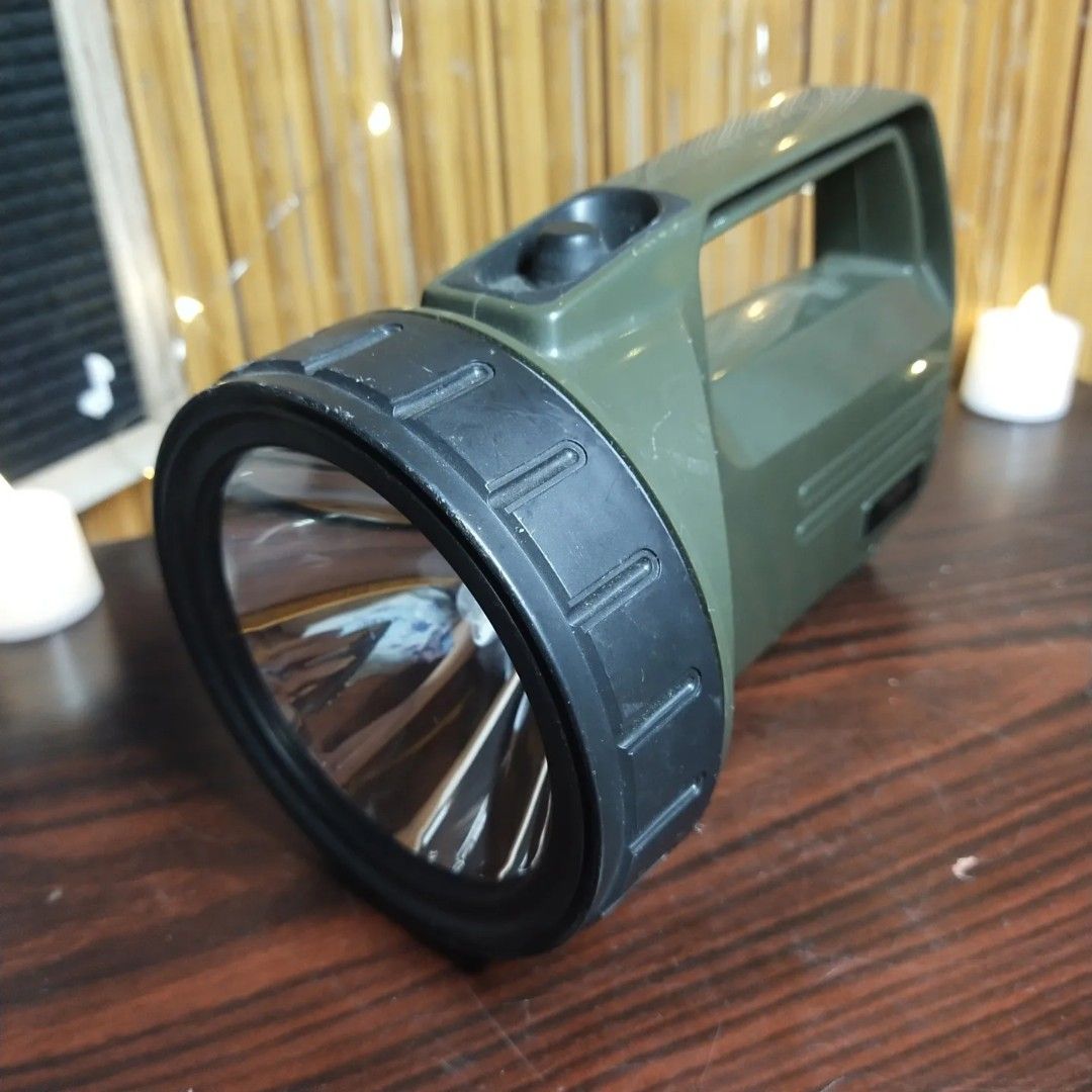 Toshiba Green Torch Flash Light, Furniture & Home Living, Lighting ...