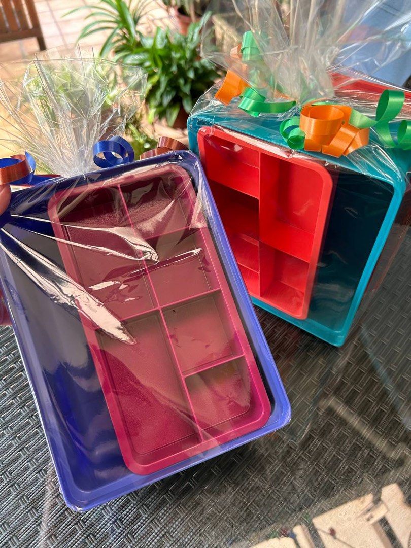 Tupperware Fun Keeper, Furniture & Home Living, Home Improvement ...