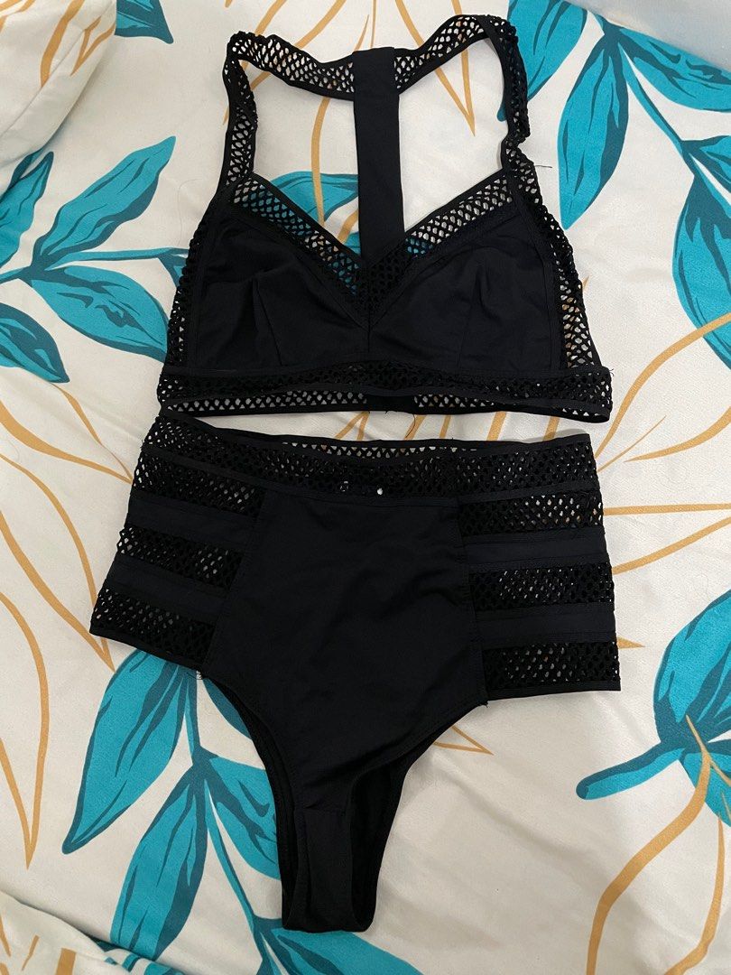 Two pieace swimsuit, Women's Fashion, Swimwear, Bikinis & Swimsuits on ...