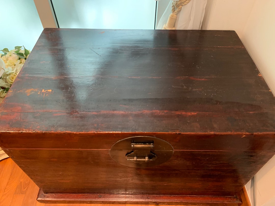 Vintage Chest Box/ Trunk, Furniture & Home Living, Furniture, Shelves ...