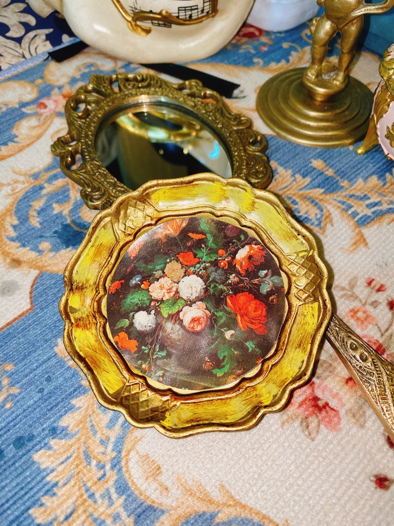 Vintage Italy Florence coaster, Furniture & Home Living, Home Decor ...