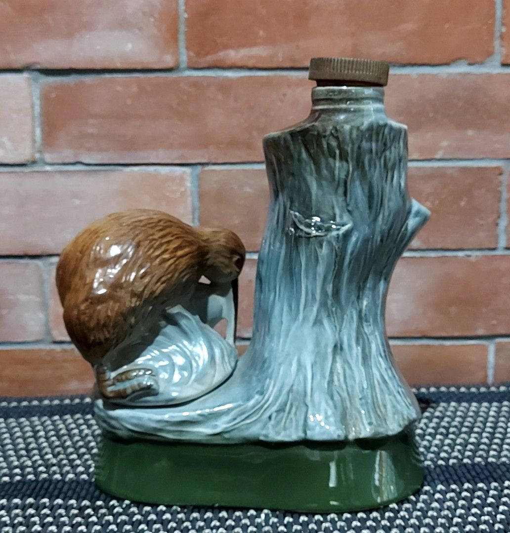 Vintage Jim Bean Collectible Decanter, Hobbies & Toys, Memorabilia ...
