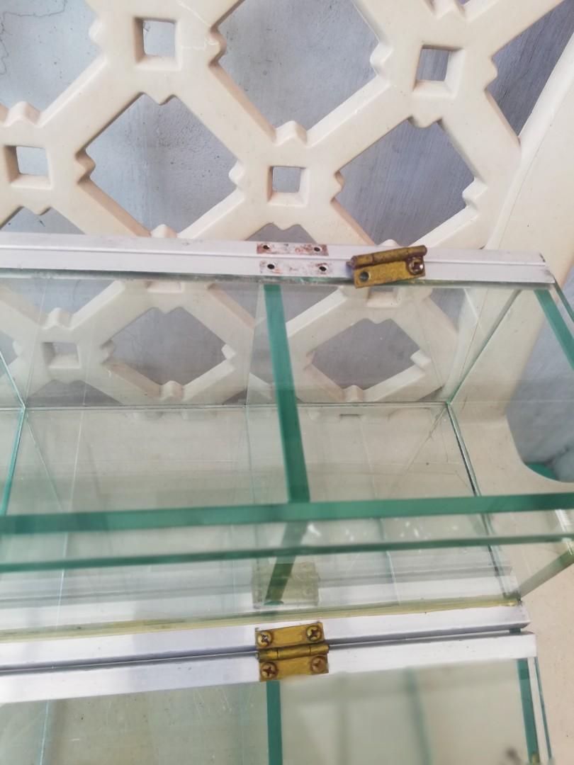 Candybox Glass Stante, TV & Home Appliances, Other Home Appliances on ...