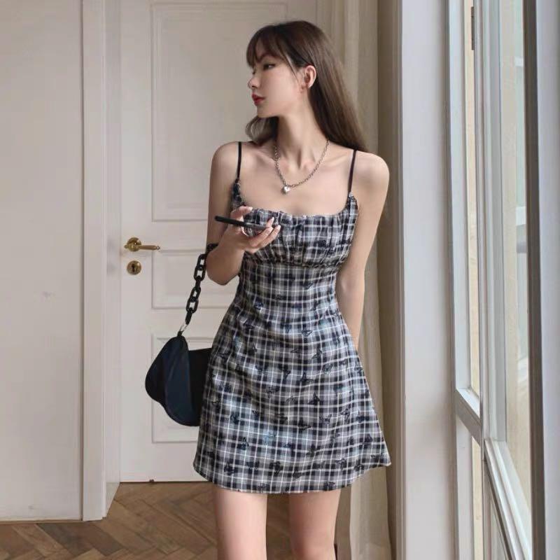 Checkered Dress (hint design of butterflies), Women's Fashion, Dresses ...