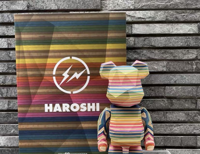 Haroshi fragment design polygon karimoku Bearbrick 400%, Hobbies & Toys ...
