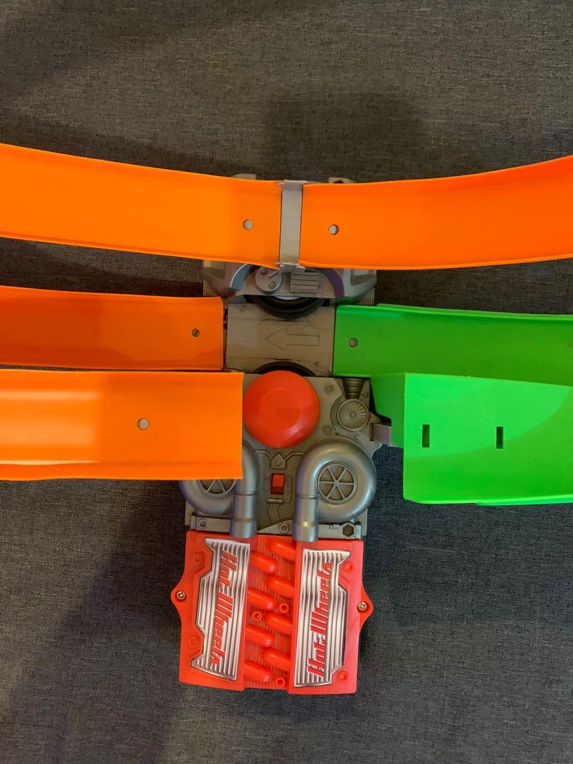 Hot Wheels Power Shift Raceway Track Set, Hobbies & Toys, Toys & Games ...