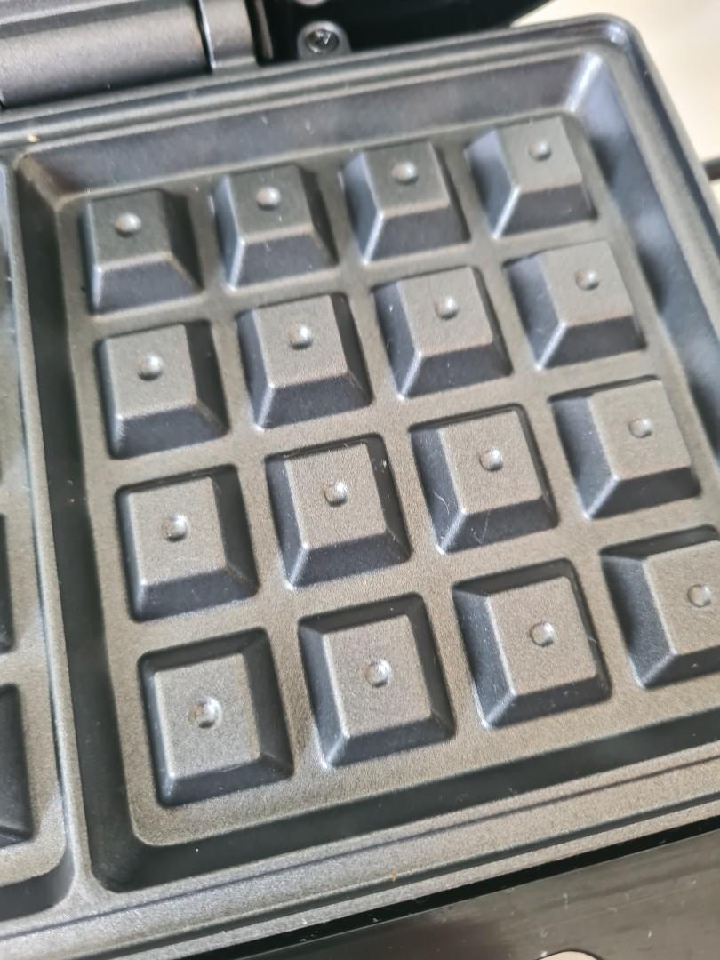 Imarflex waffle maker, TV & Home Appliances, Kitchen Appliances ...