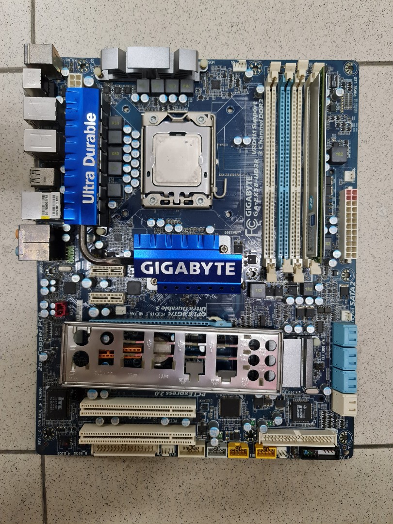 Intel core i7-920 chipset with Gigabyte gaming motherboard, Computers ...